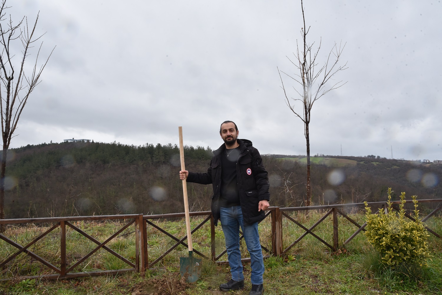 OMÜ’de 20 Bin Metrekarelik Alanda Bin 200 Fidan Toprakla Buluşturuldu ...