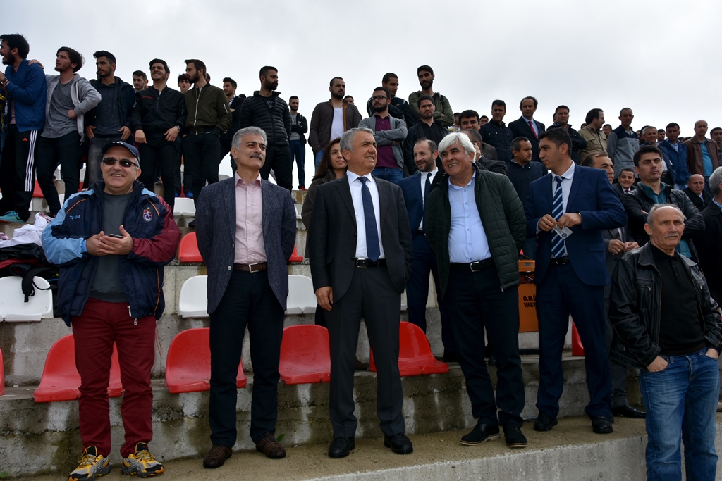 Şampiyon Yaşar Doğu Spor Bilimleri Fakültesi | OMÜ | Ondokuz Mayıs ... Şampiyon Yaşar Doğu Spor Bilimleri Fakültesi | OMÜ | Ondokuz Mayıs ...